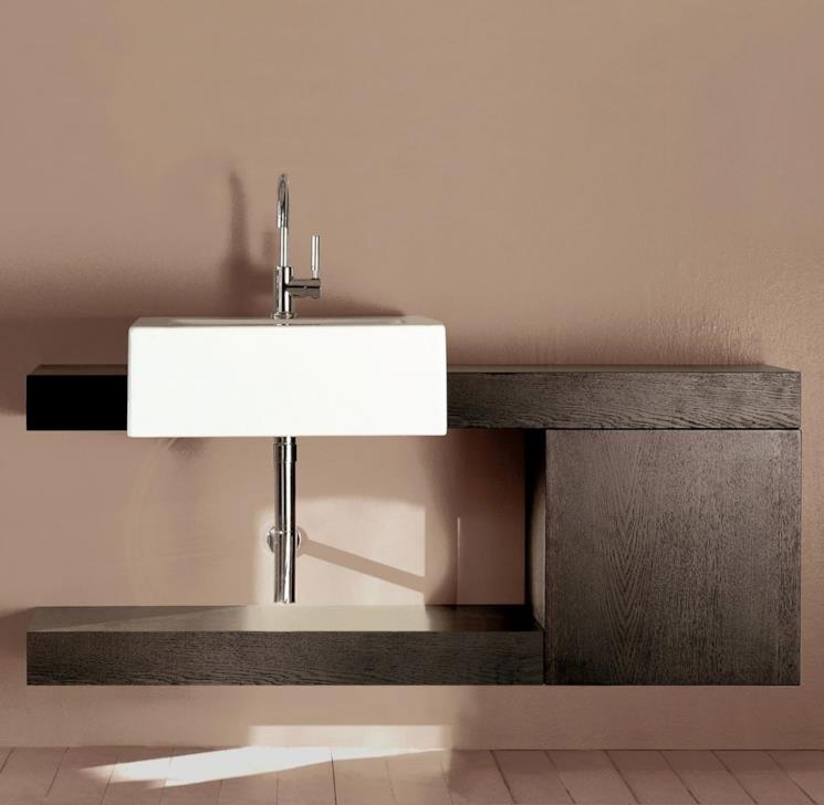 Come tenere in ordine il bagno e organizzarlo con idee fai da te